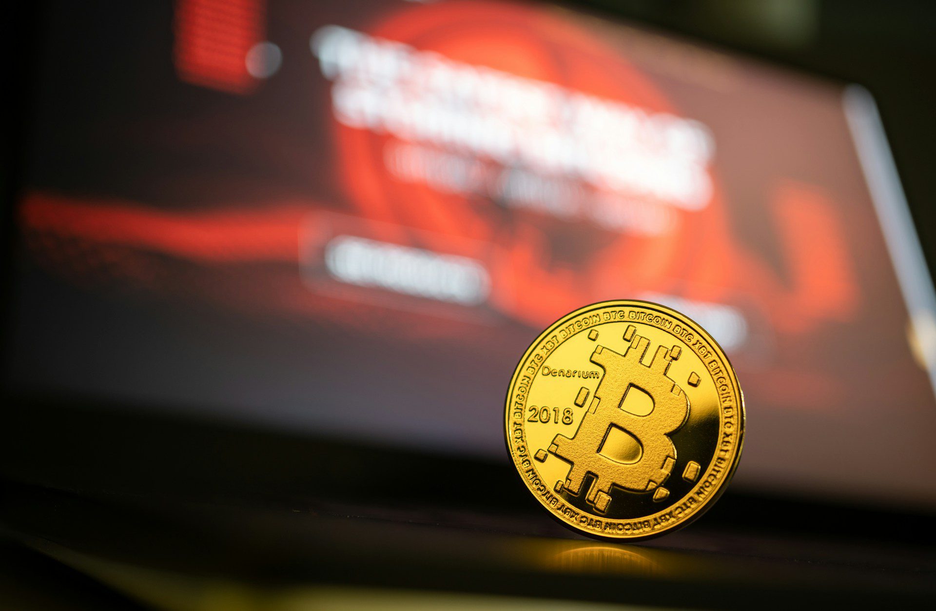 Bitcoin Poised for $200,000 by 2025: Analyst Calls This Projection ...